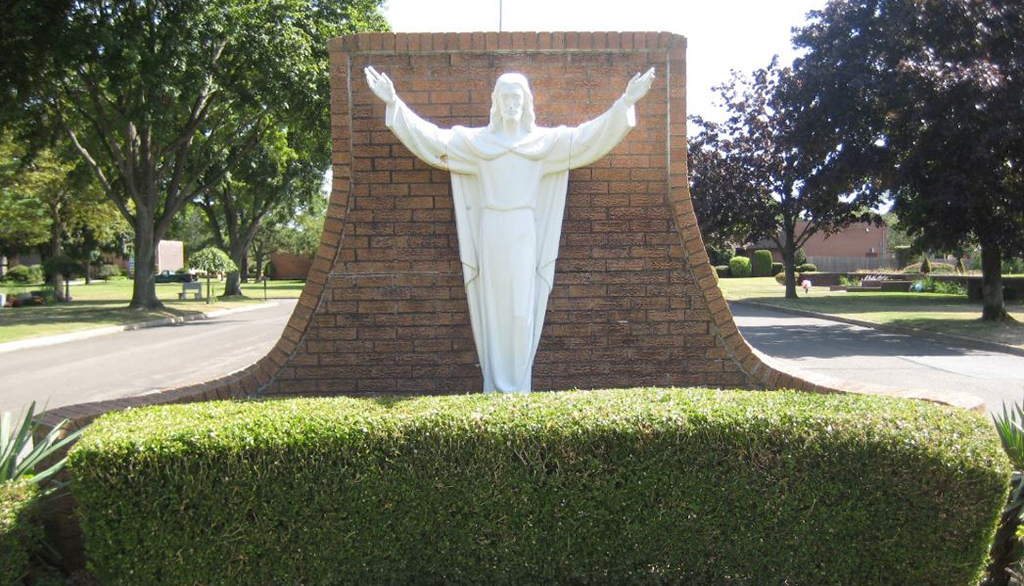 Holy Rood Cemetery | Westbury, New York